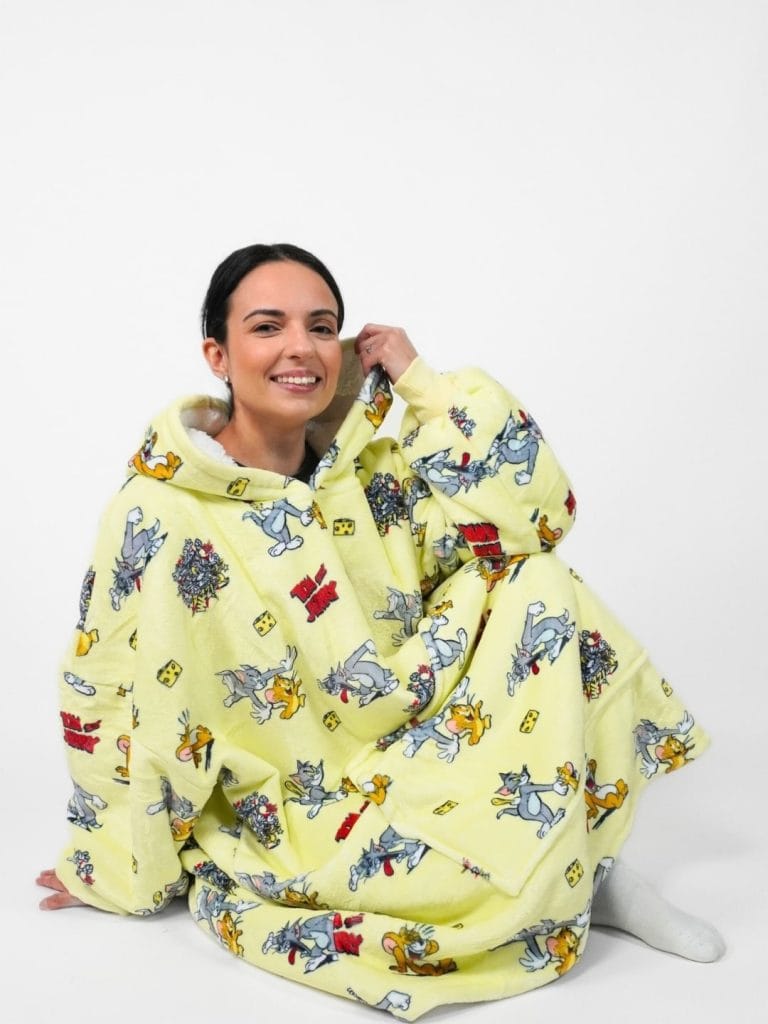 Tom & Jerry™ Snooby Blanket Hoodie